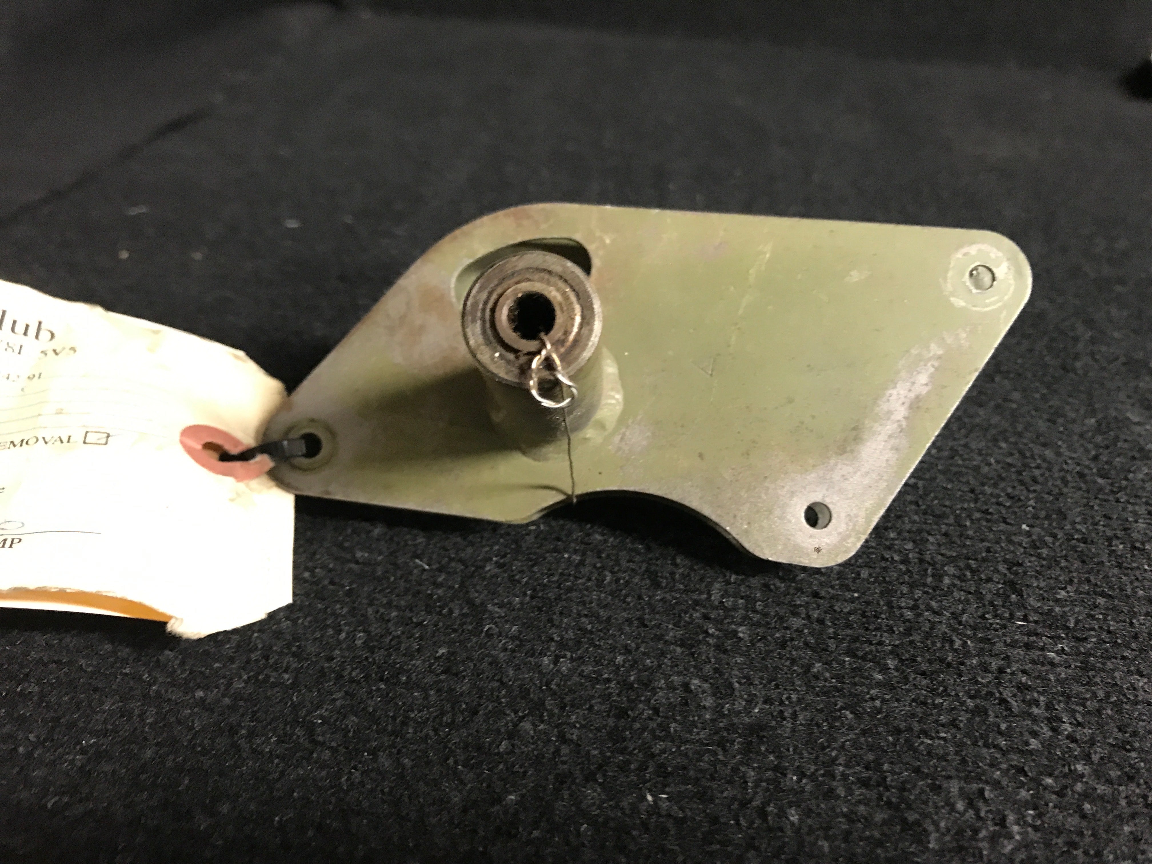 Aileron Bellcrank RH - Cessna - MISC (VFC) – Global Aircraft Industries