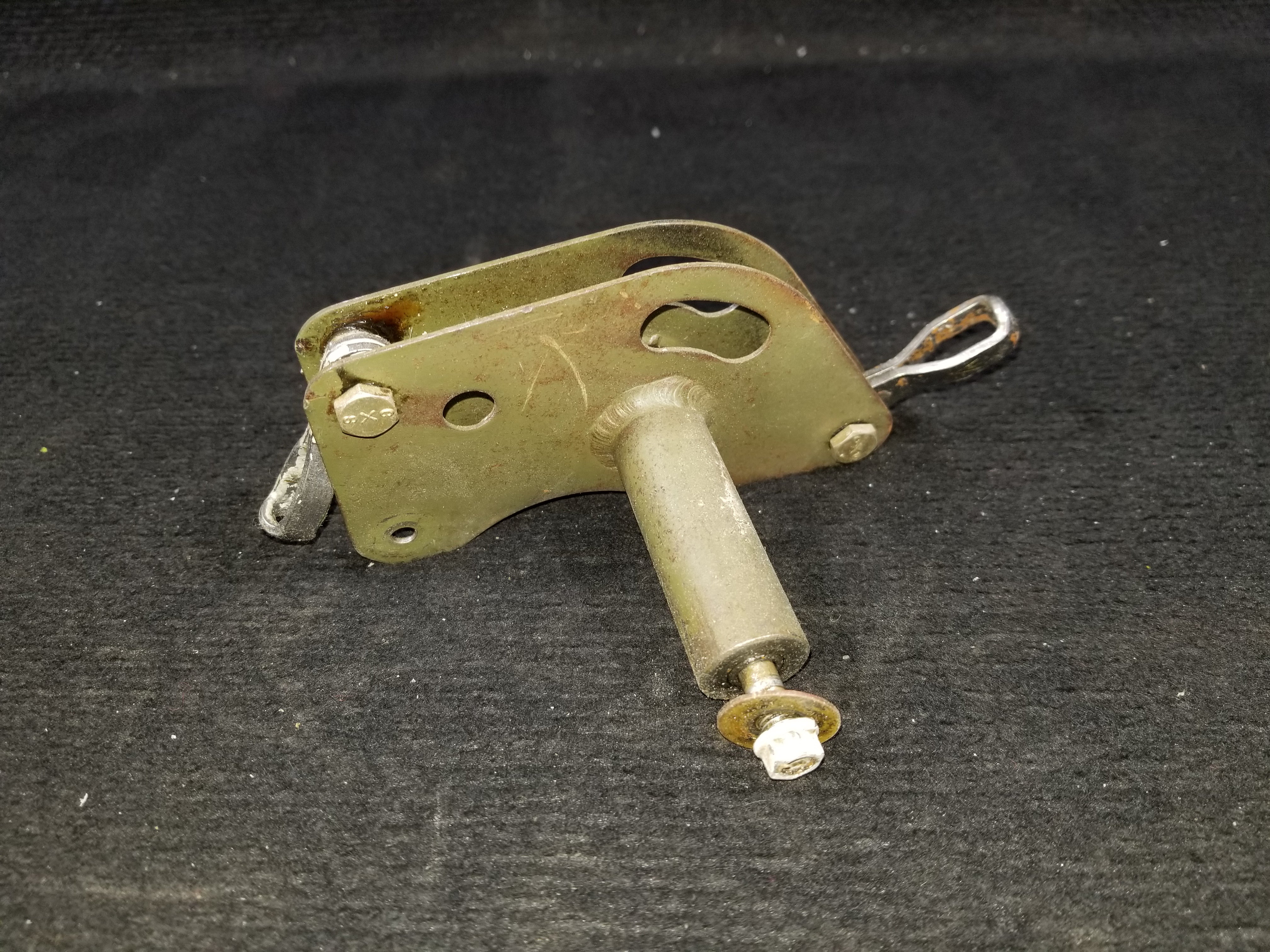 Aileron Bellcrank RH - C-FMEK – Global Aircraft Industries