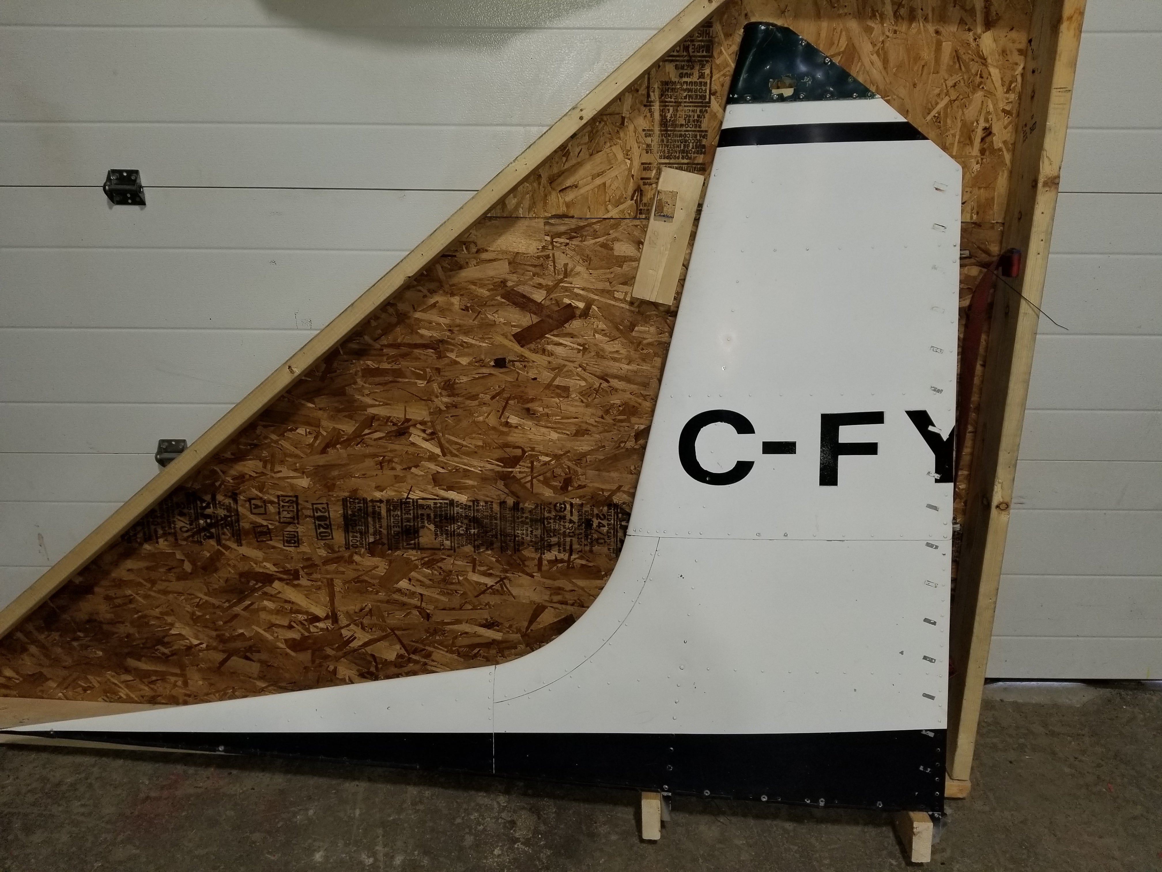 Tail Fin Assembly - C-FYGA – Global Aircraft Industries