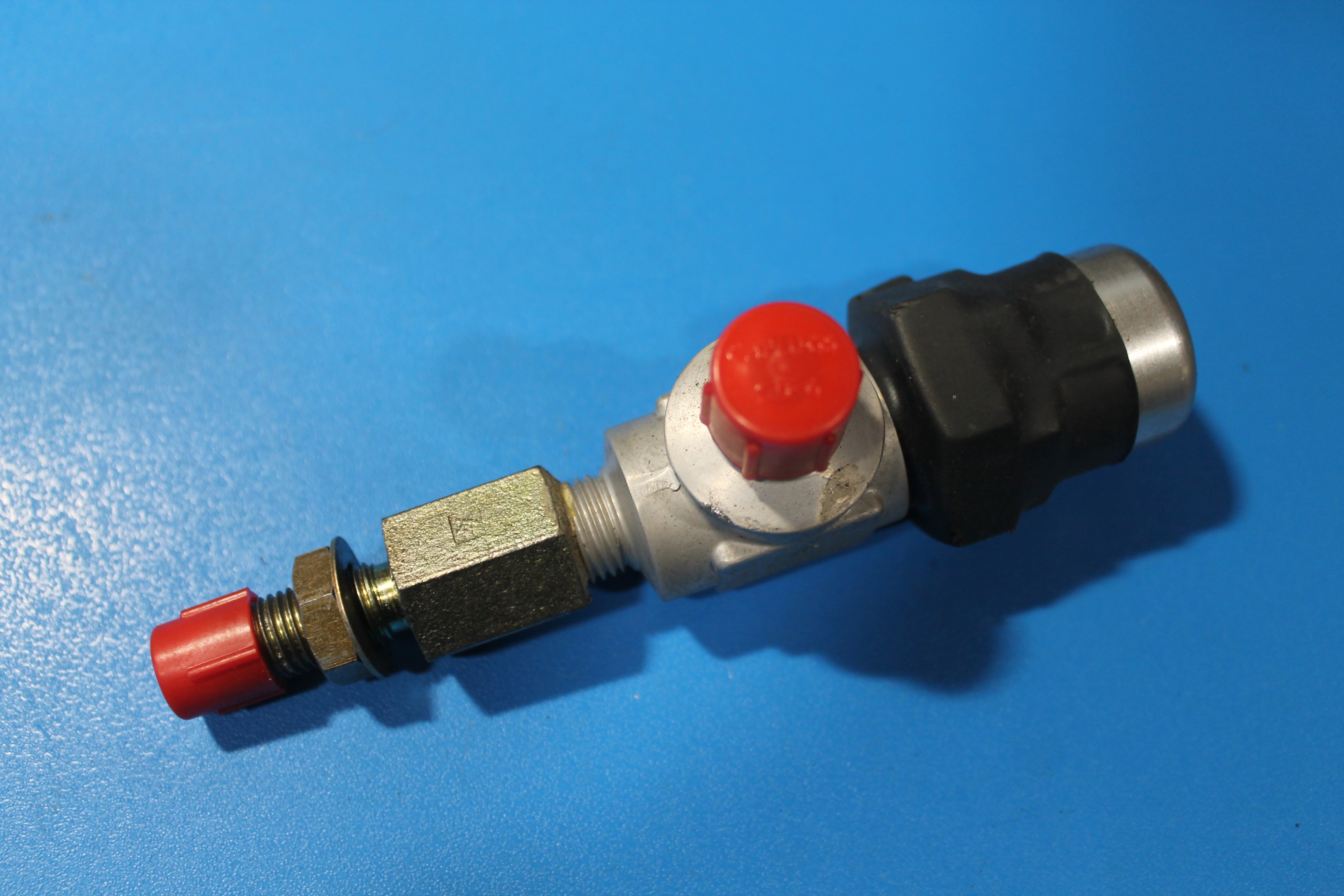Fuel Pressure Relief Valve - C-GFYD (#D321-1) #2 – Global Aircraft ...