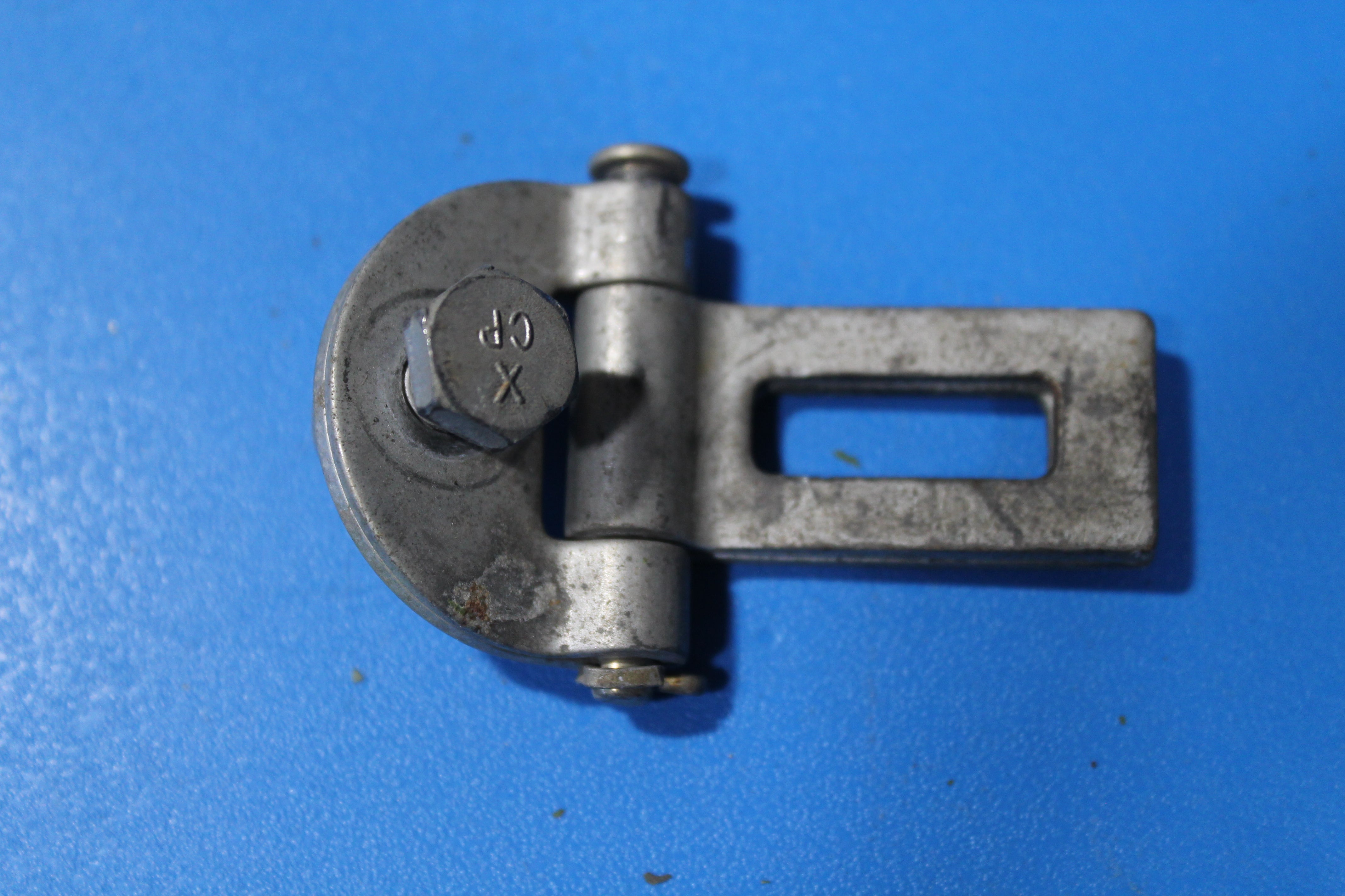 Seat Belt Latch Assembly - Attach assembly - C-FCDN (#0711083-1 ...