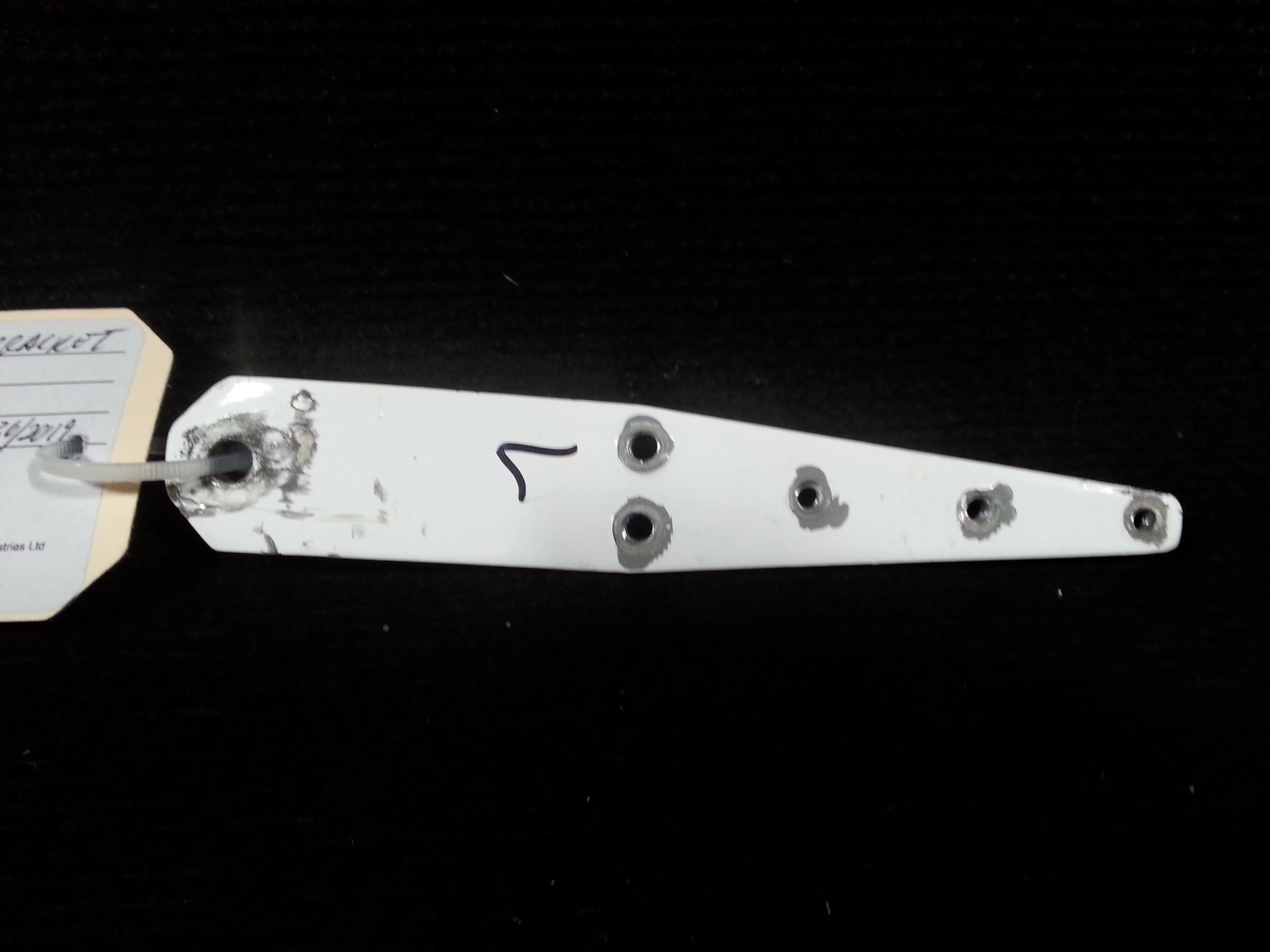 Stabilizer (Horizontal) Front Attach Brackets - Cessna - C-FMKY ...