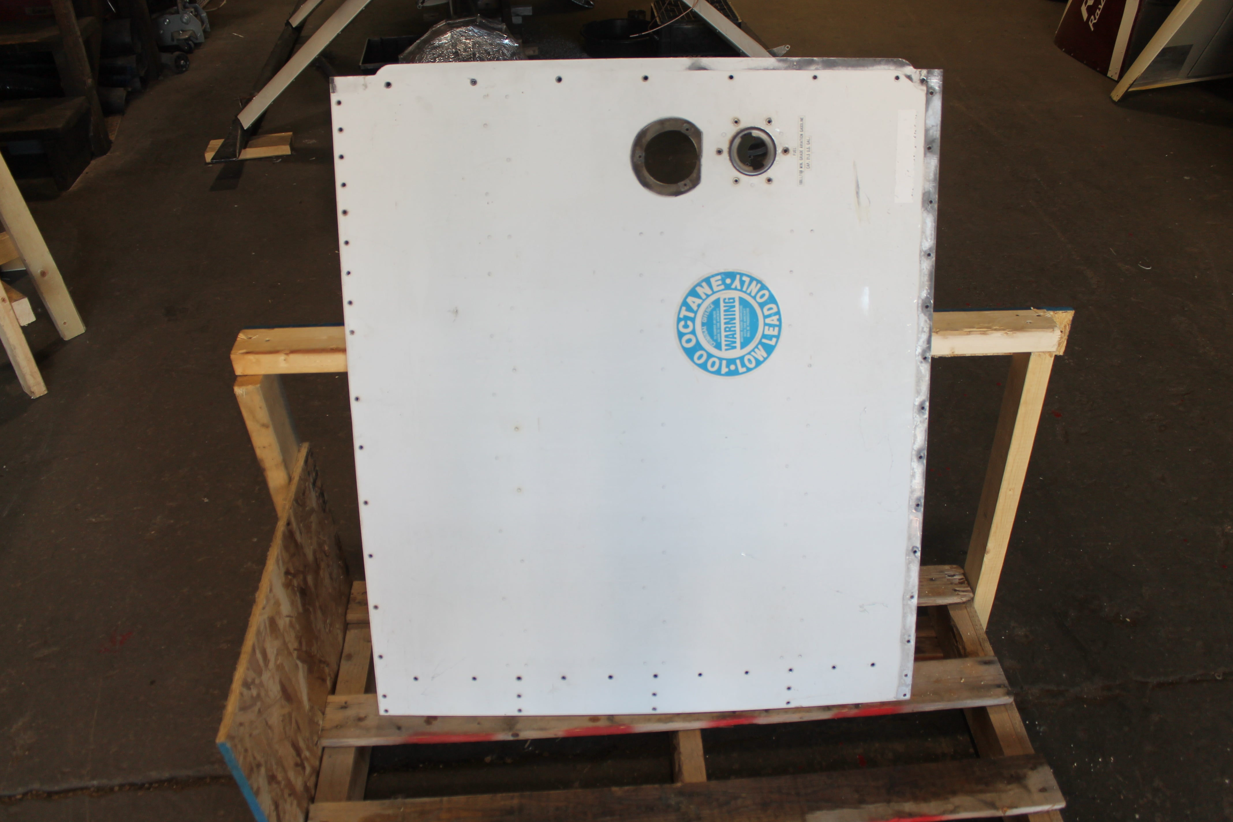 Tank Well Cover - RH - Cessna 172 - MISC (VFC) – Global Aircraft Industries