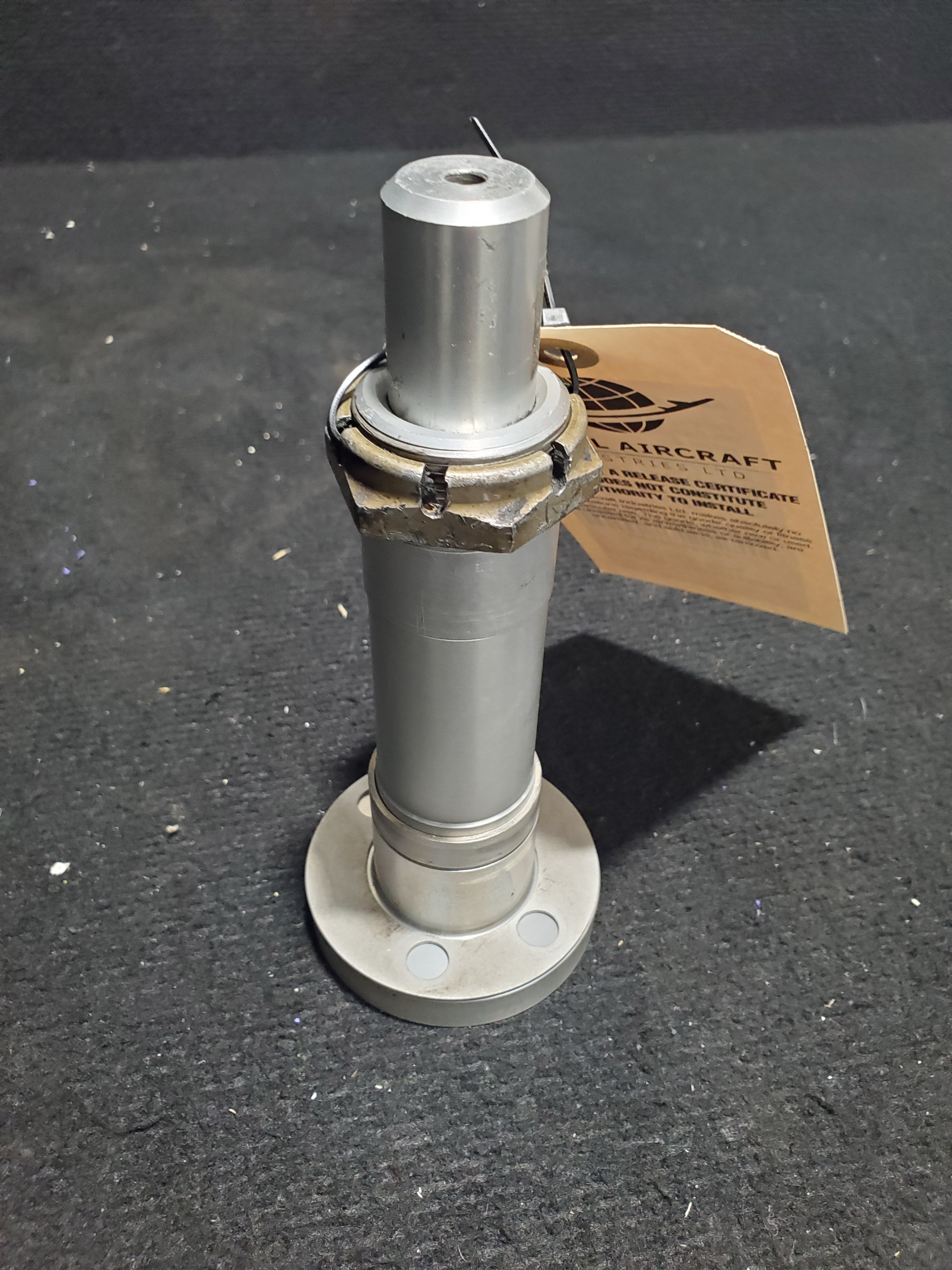 Axle - Cirrus - C-GDJL – Global Aircraft Industries