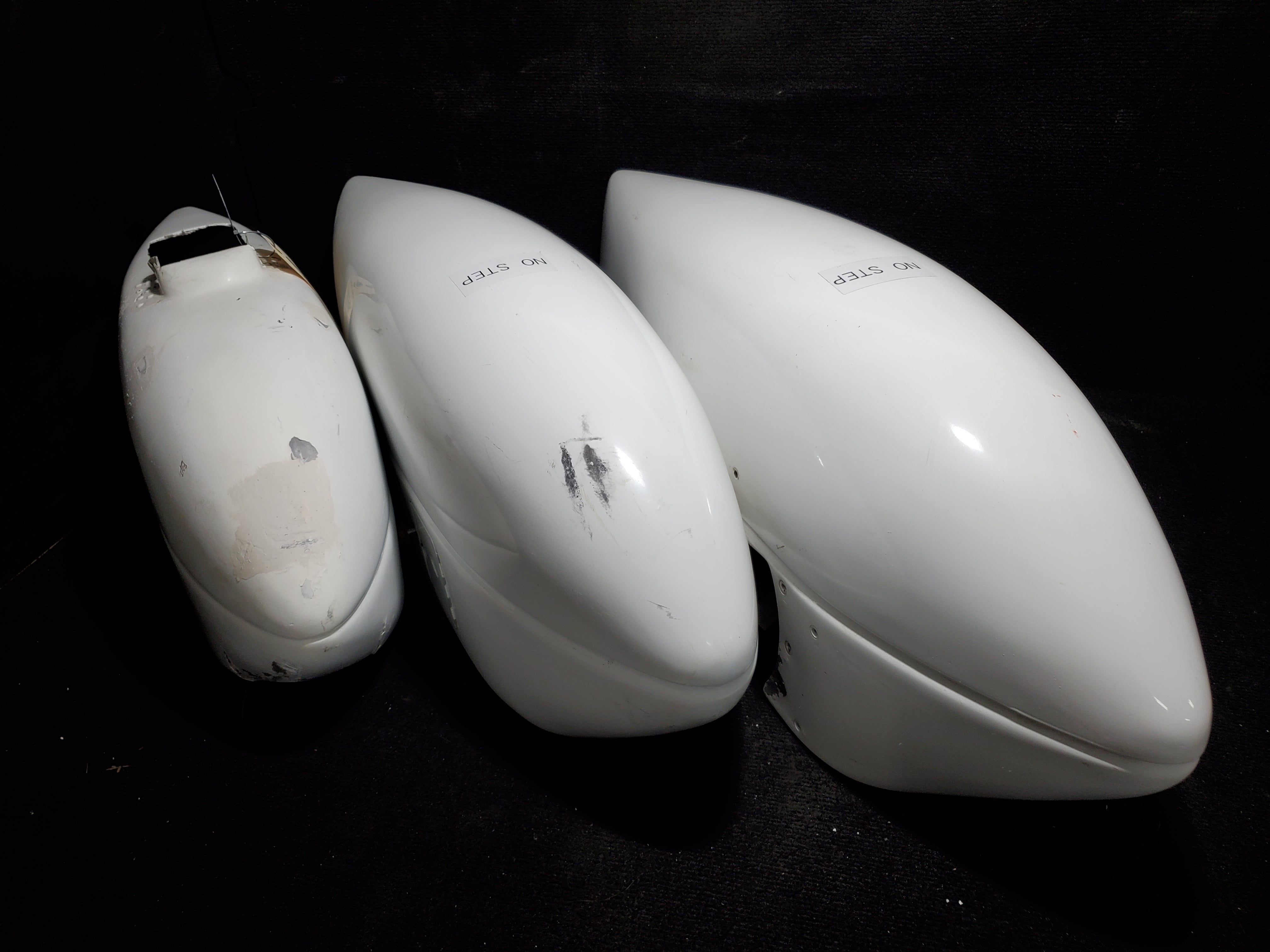 Landing Gear Fairing Set - Cessna 182 - C-GROC – Global Aircraft Industries