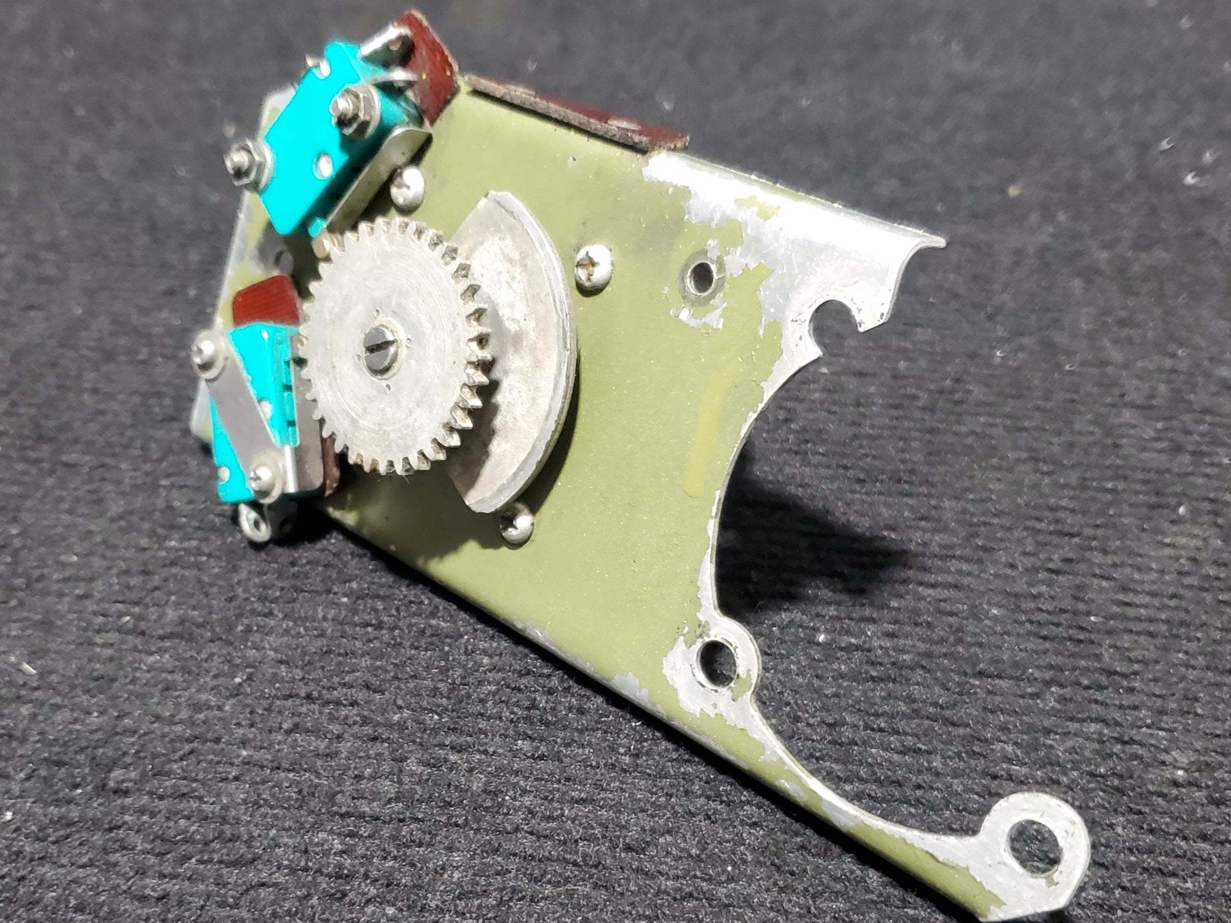 Flap Position Transmitter & Bracket - General Electric - C-FSYN ...