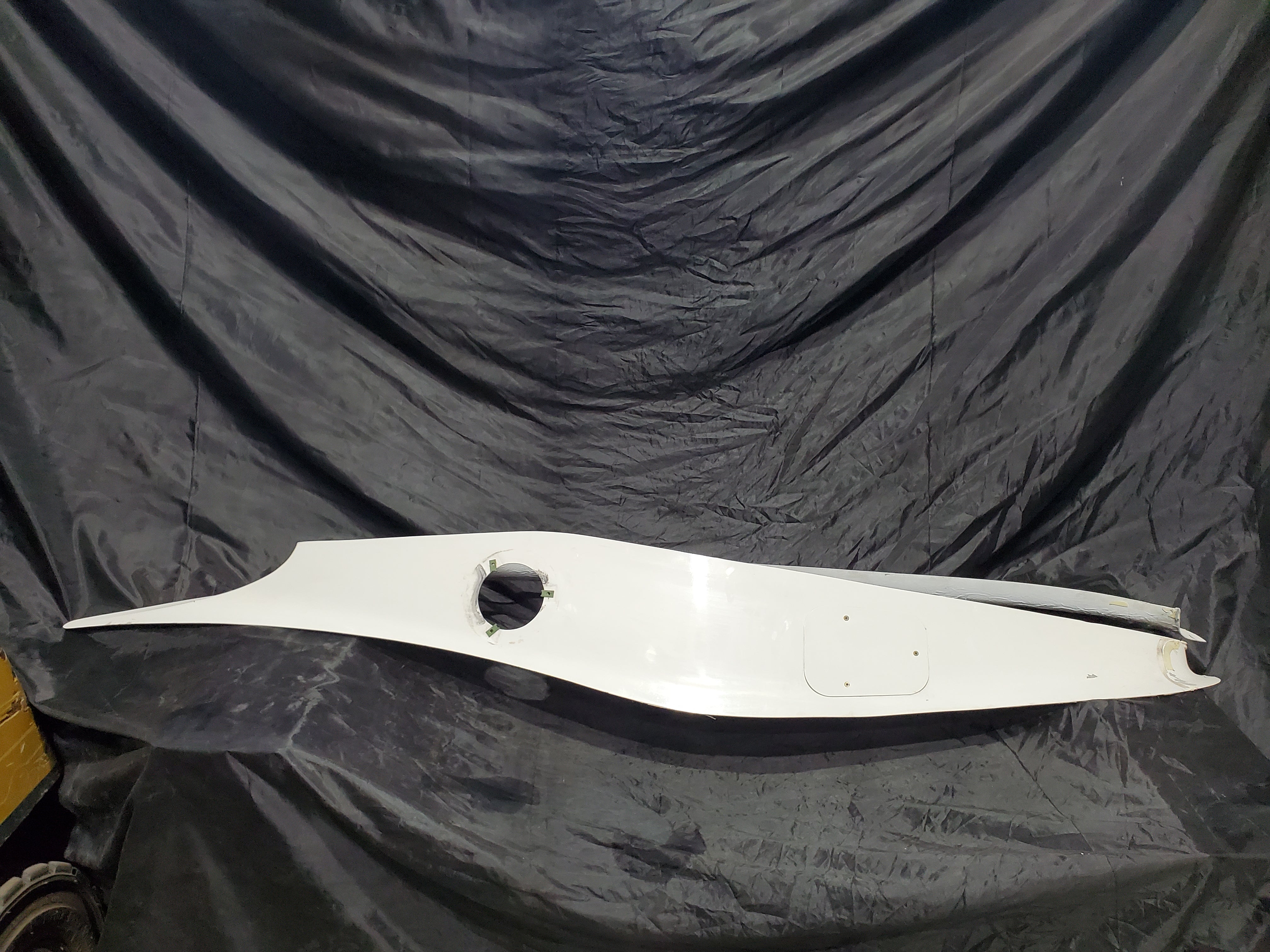 Wing Root Fairing RH - Cirrus - C-GDJL – Global Aircraft Industries