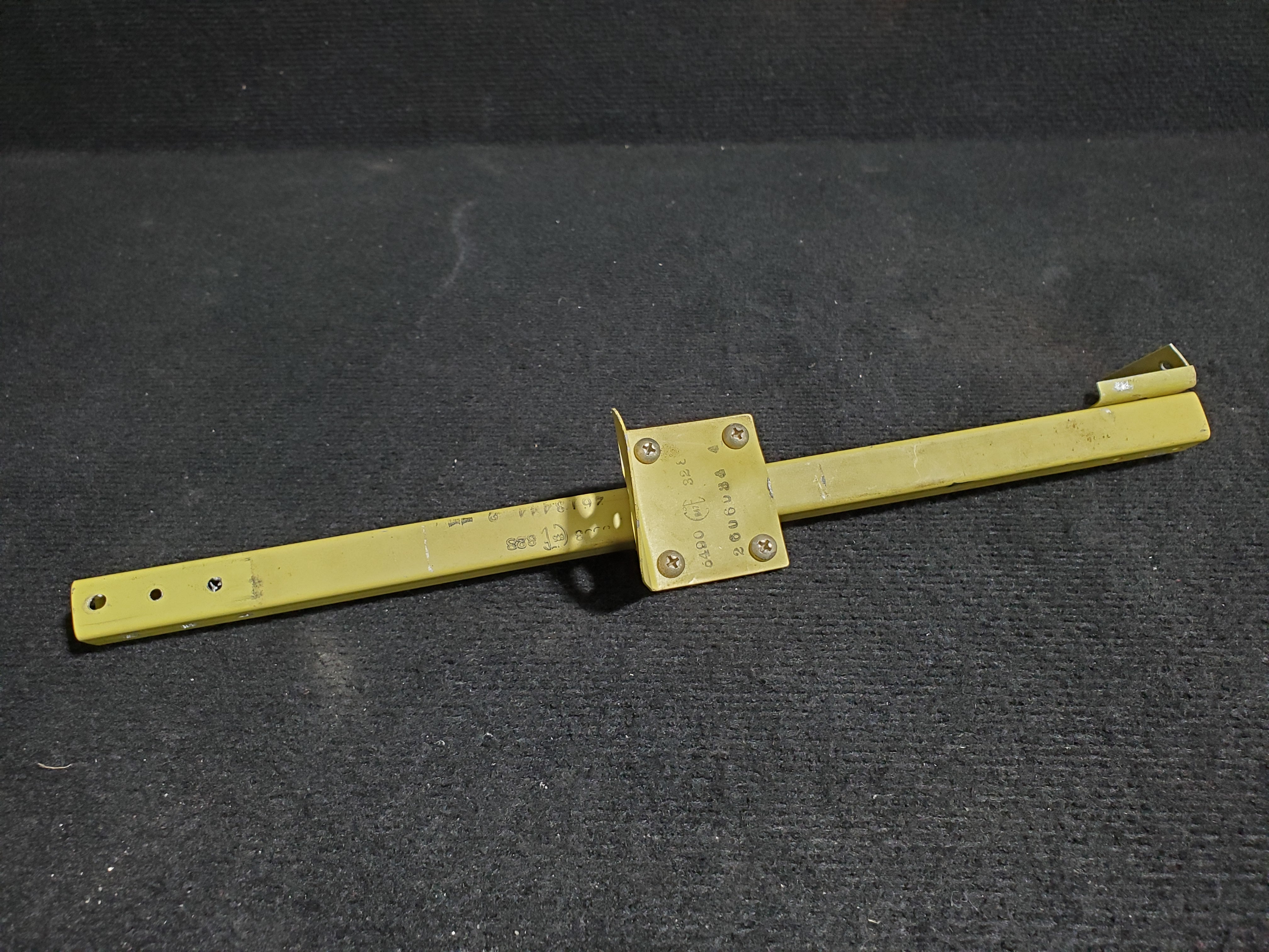 Instrument Panel Support - Cessna - 5Y-RNA – Global Aircraft Industries