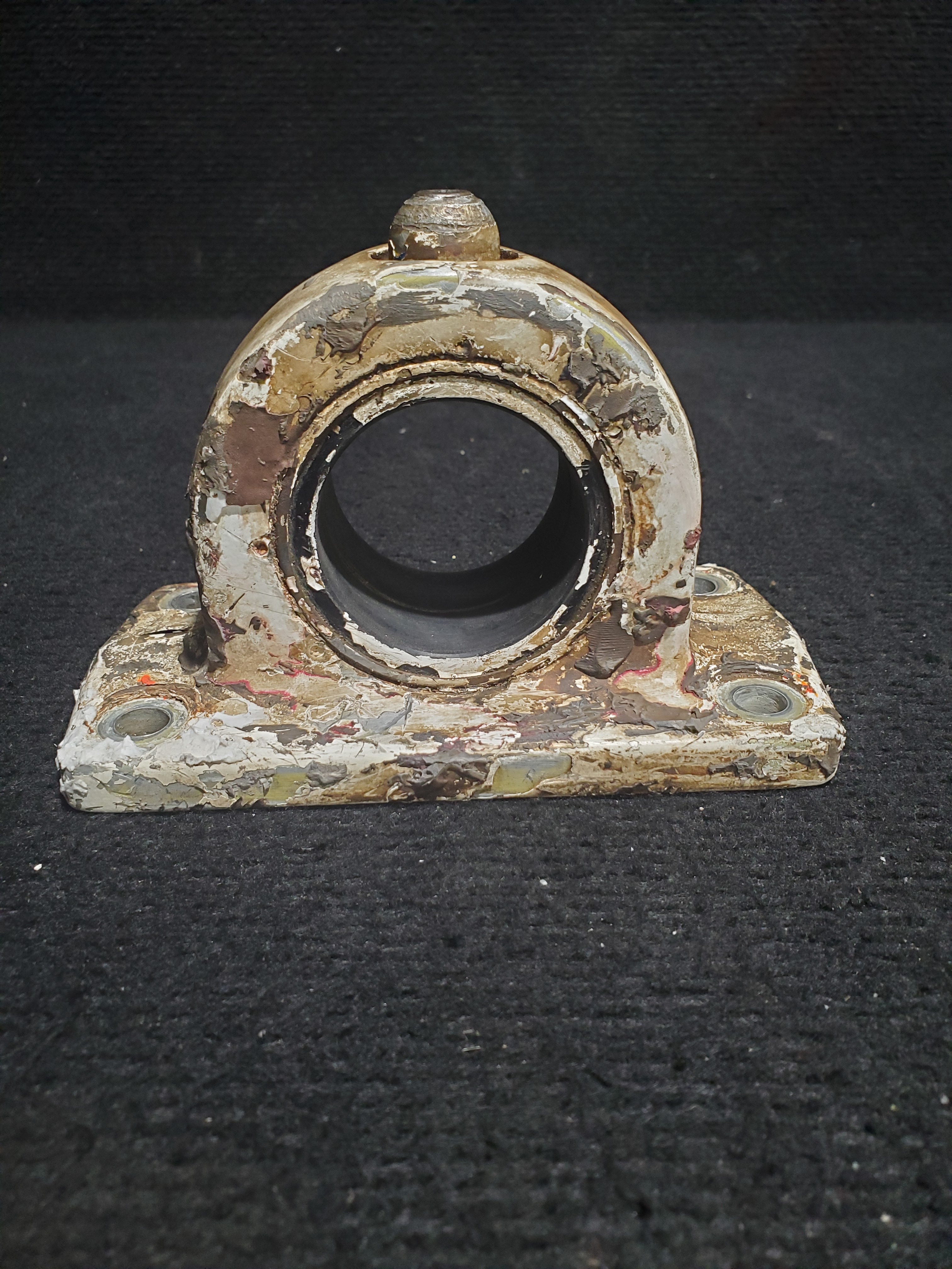 Support Assy-Nose Gear Spring Fwd FSO - Cessna - 5Y-ZBW – Global ...