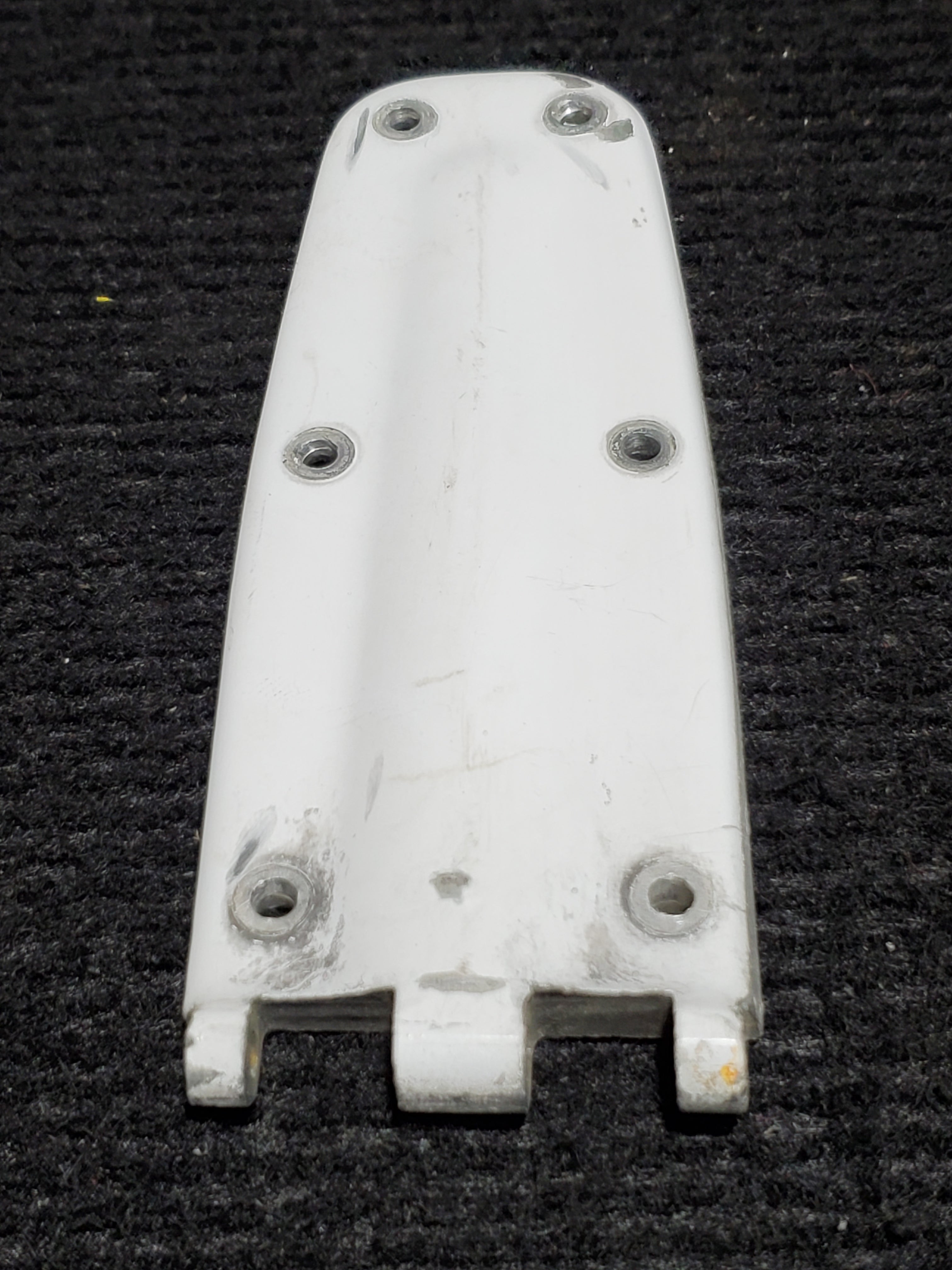 Door Hinge - Lower LH Aft - Cessna - MISC – Global Aircraft Industries