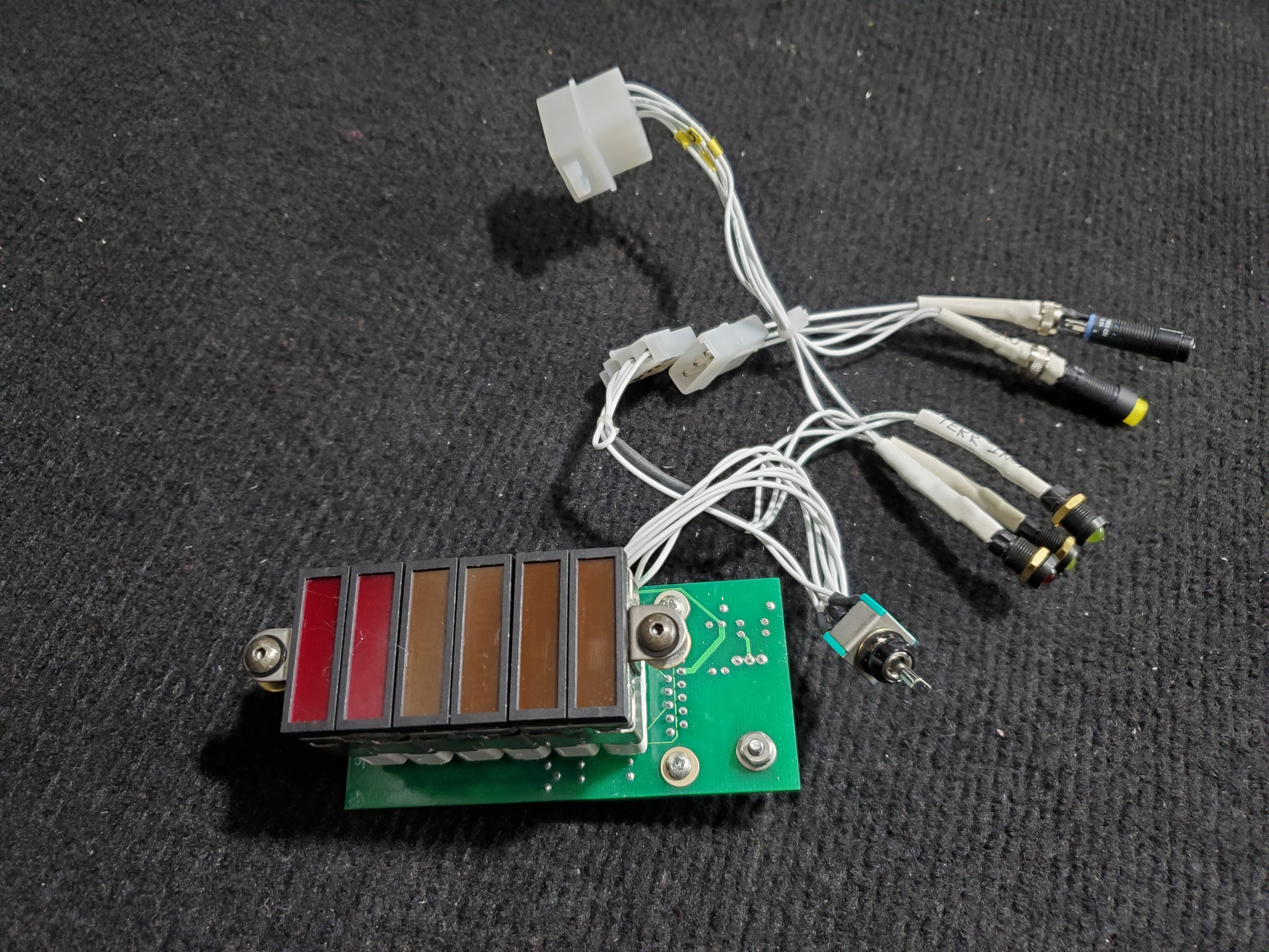 Annunciator Panel - Cirrus - C-GDJL – Global Aircraft Industries