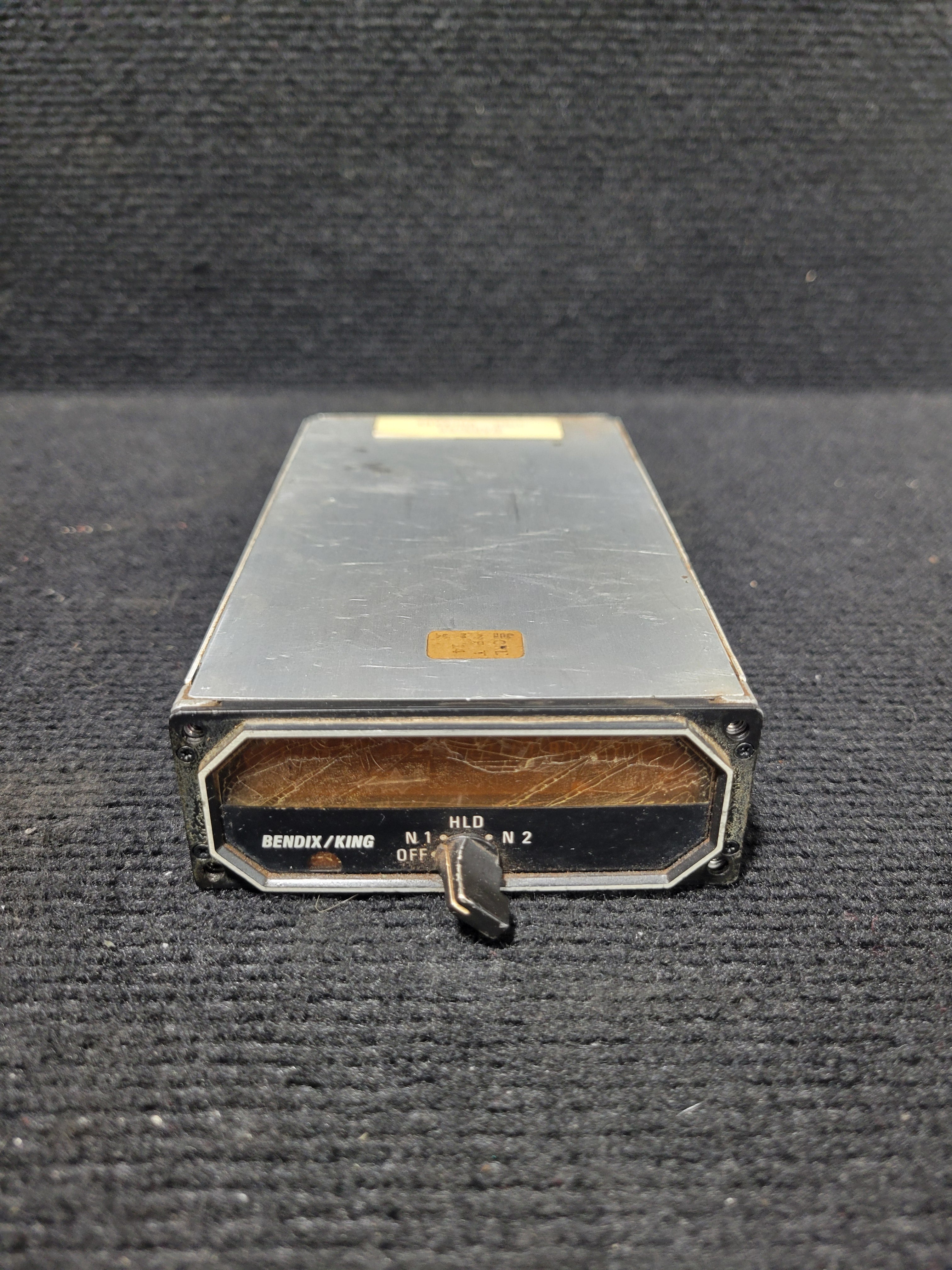 DME Indicator - Bendix/King - 5Y-ZBW – Global Aircraft Industries