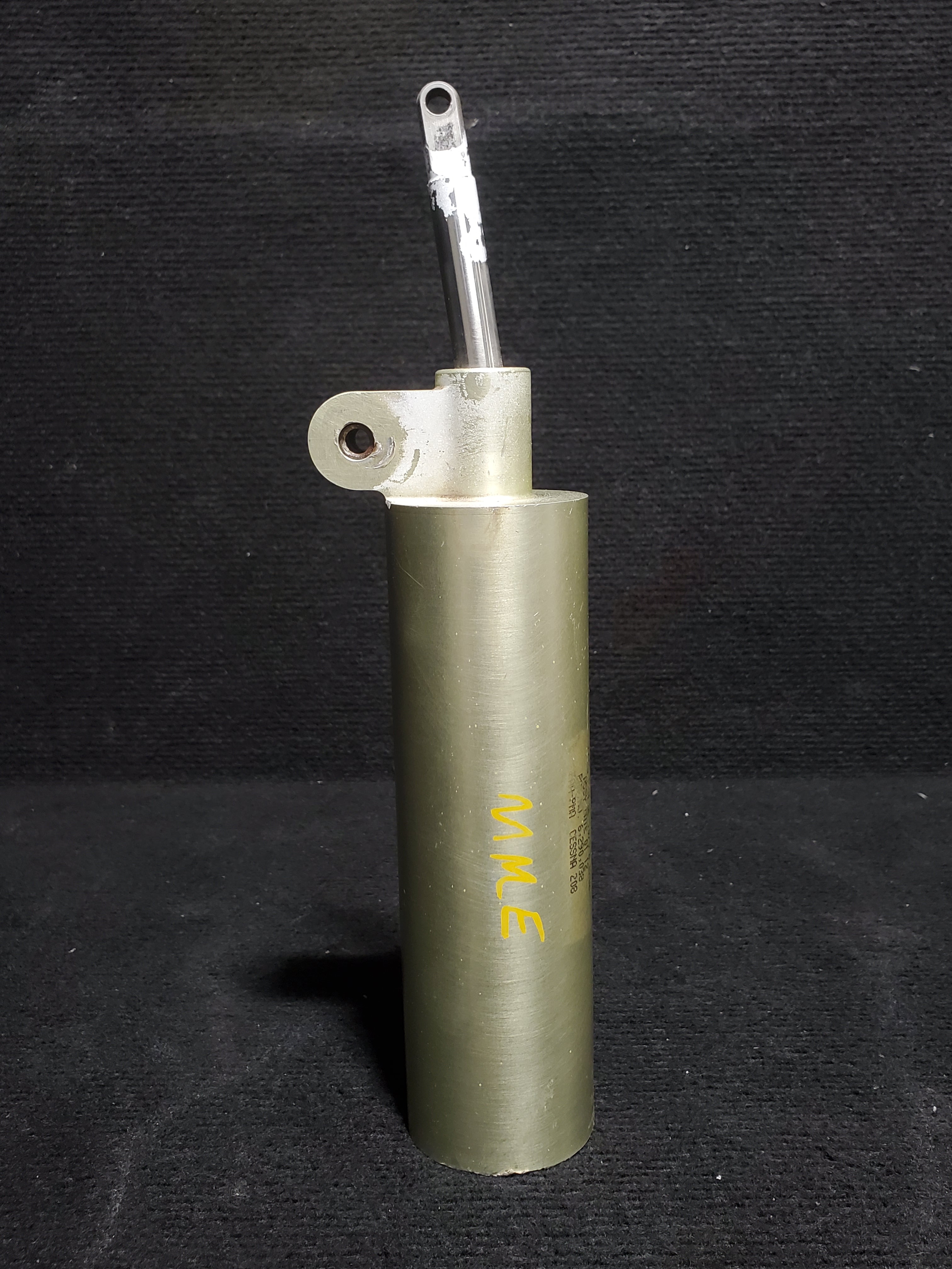 Shimmy Dampener - Lord - 5Y-MME – Global Aircraft Industries